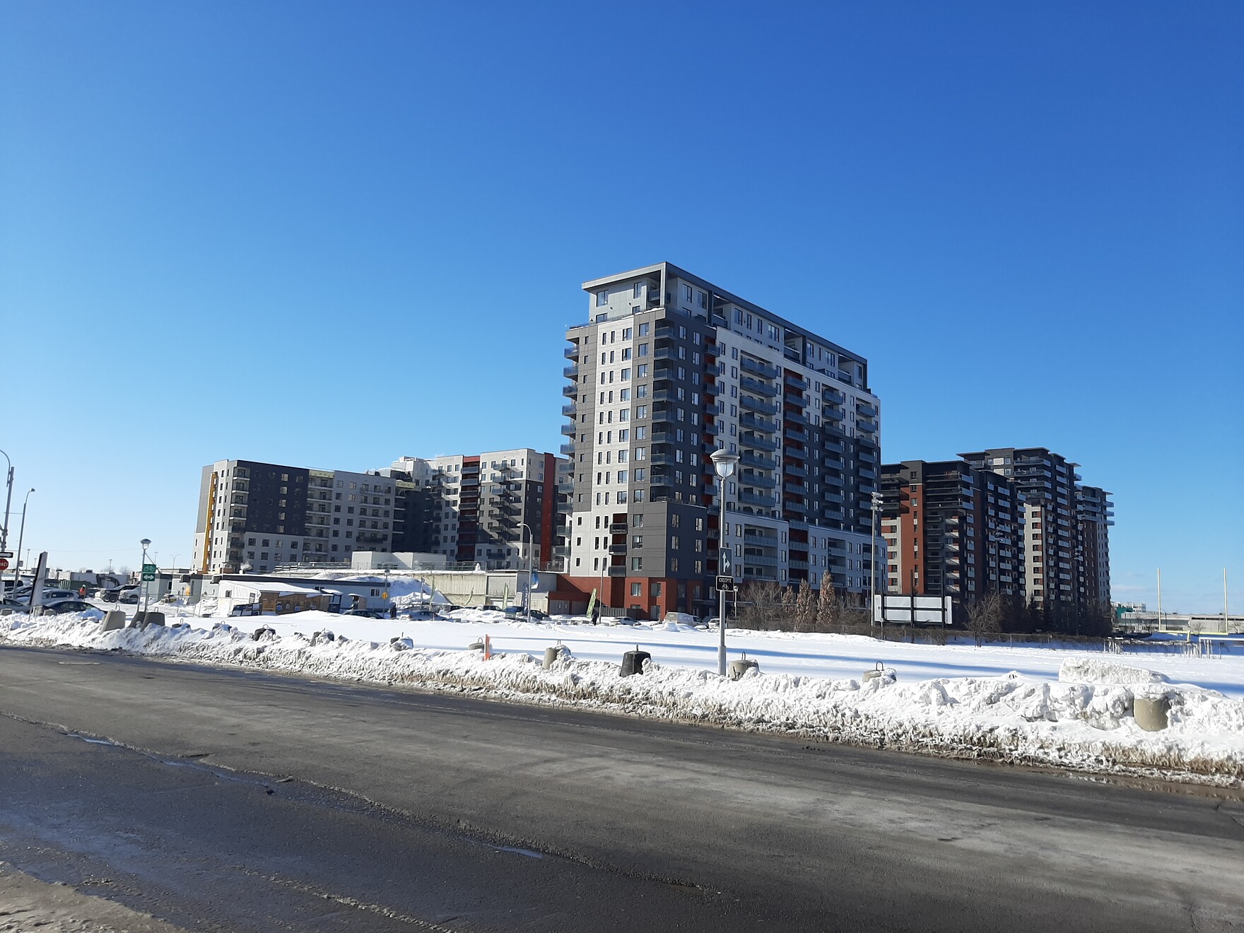 Urbania 2 - 12 à 18 étages - Projets en construction - Agora Montréal