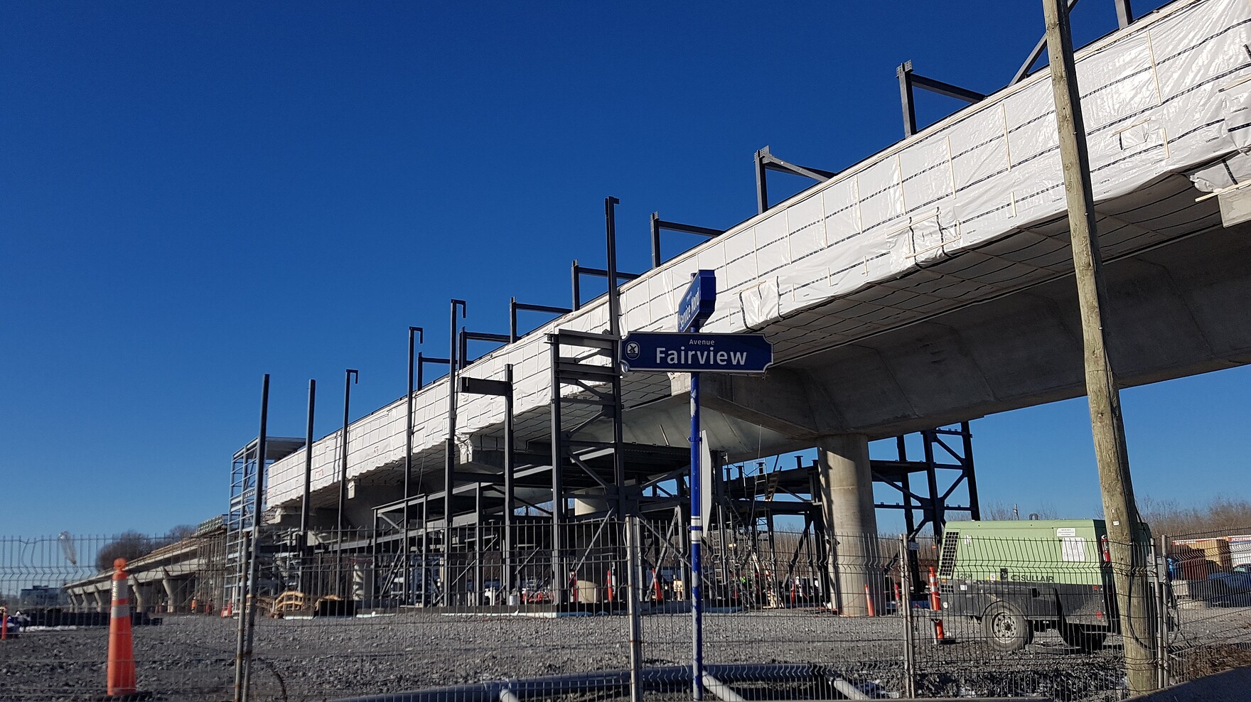 Station Fairview-Pointe-Claire - Réseau express métropolitain - Agora ...