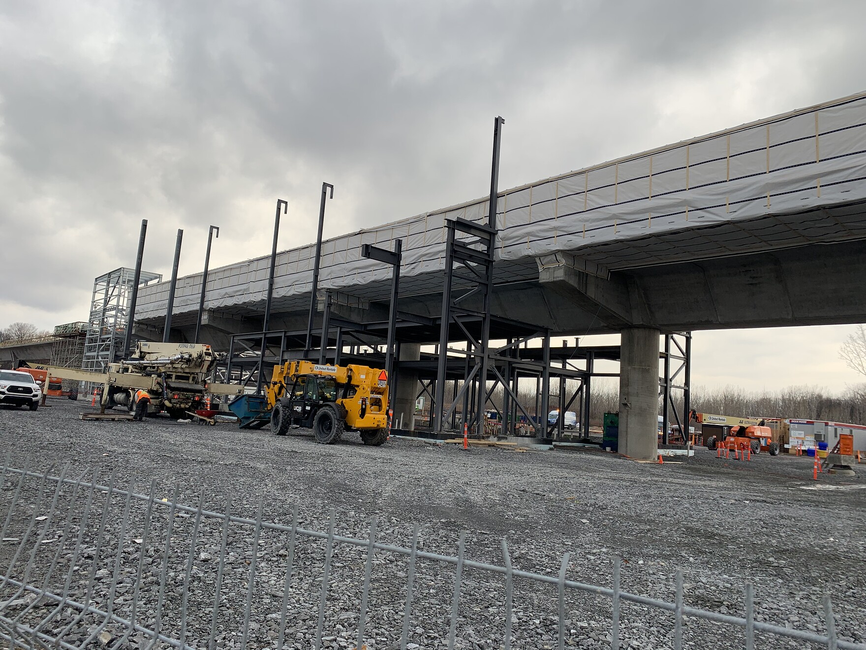 Station Fairview-Pointe-Claire - Réseau express métropolitain - Agora ...