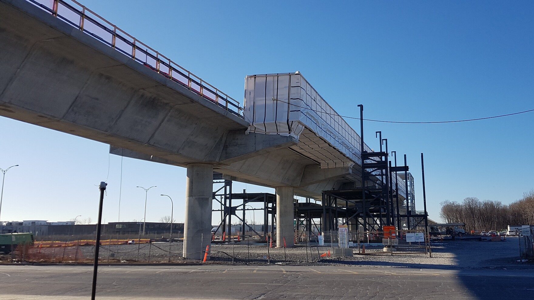 Station Fairview-Pointe-Claire - Réseau express métropolitain - Agora ...