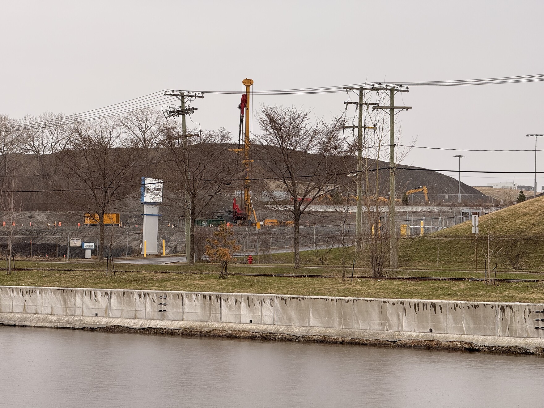 Hypertec - 2 étages - Projets en construction - Agora Montréal
