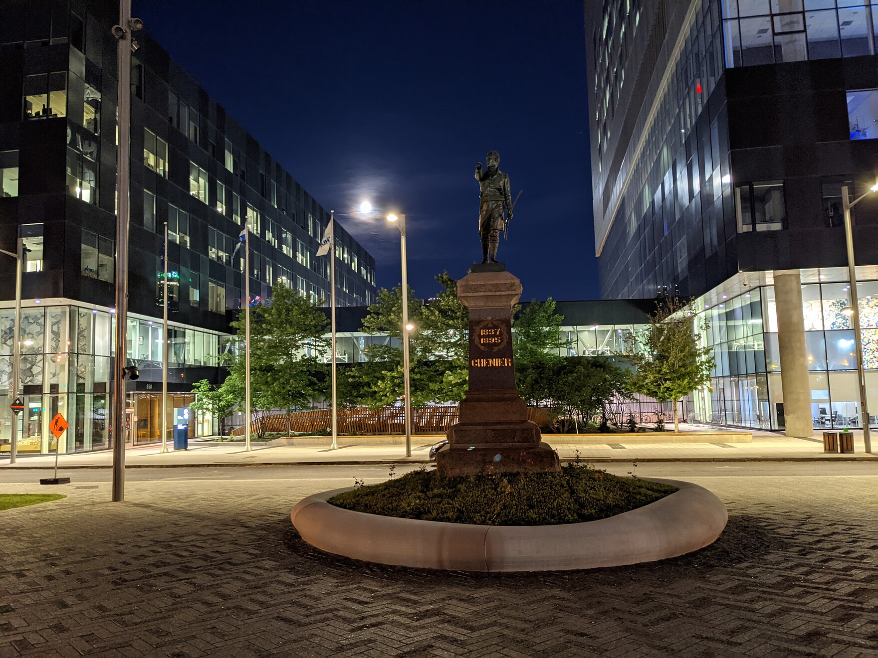 Square Viger - Page 2 - Parcs et places publiques - Agora Montréal