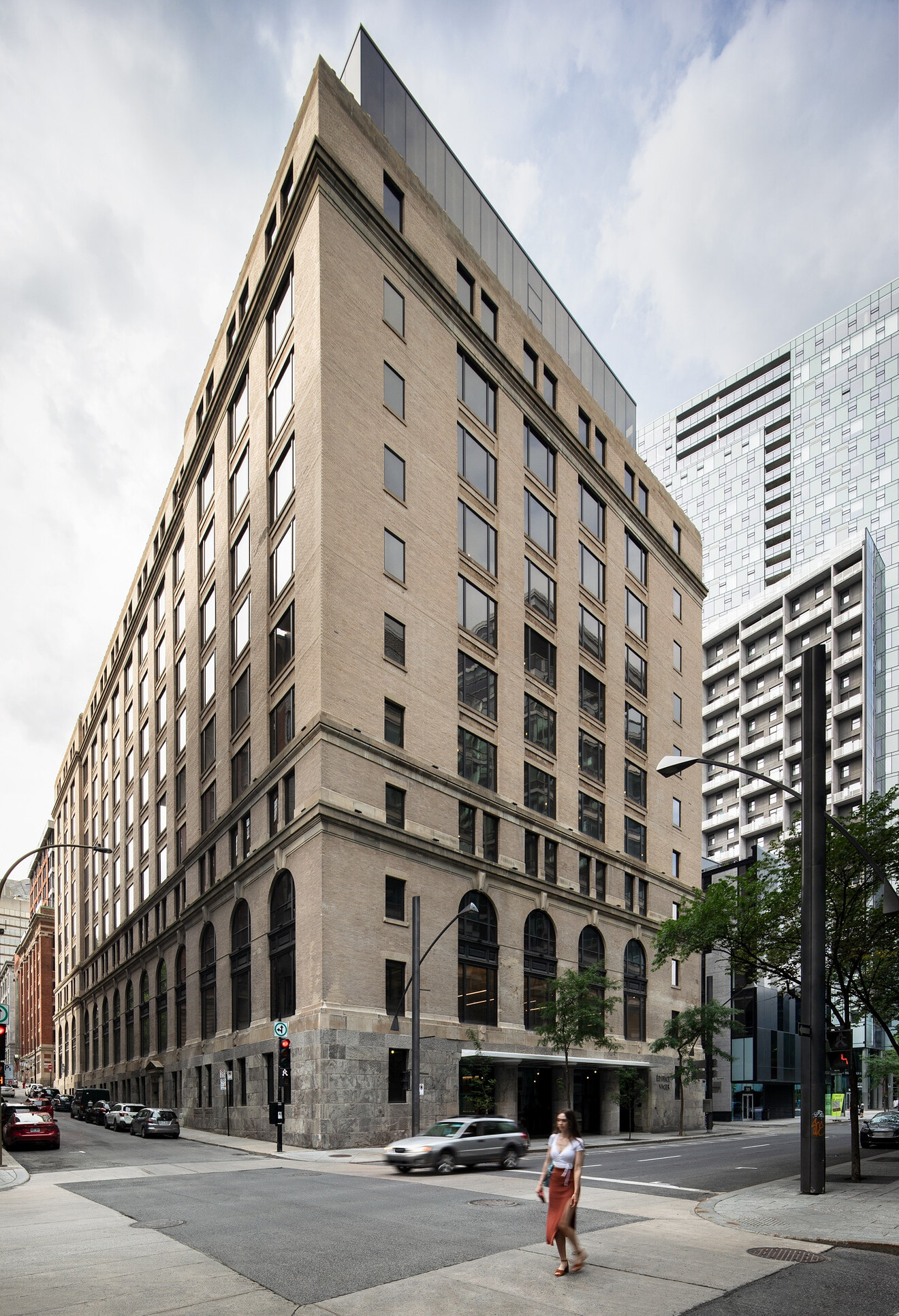 425 Viger - 14 étages (2020) - Projets terminés - Agora Montréal