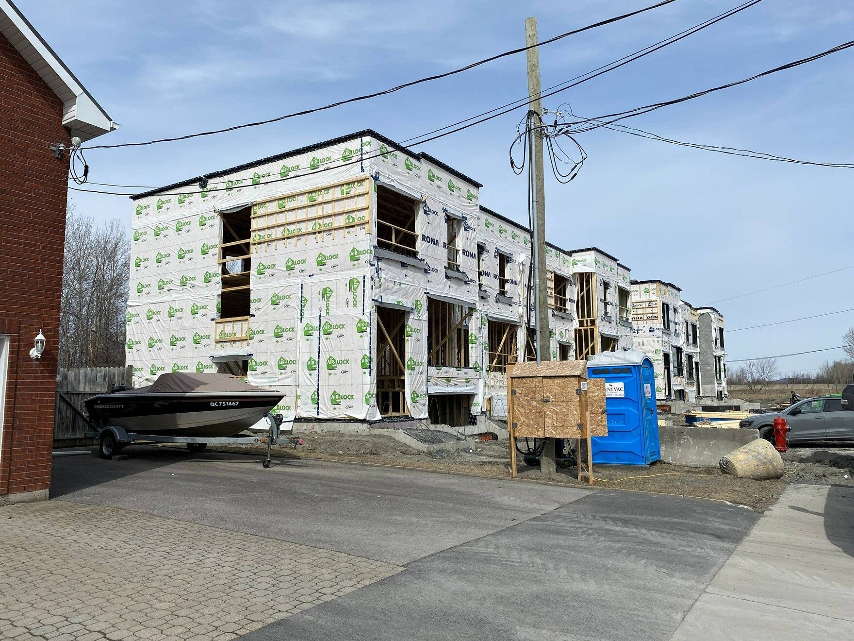 Faubourg Cousineau (phase 4) - X*6 étages - Projets en construction ...