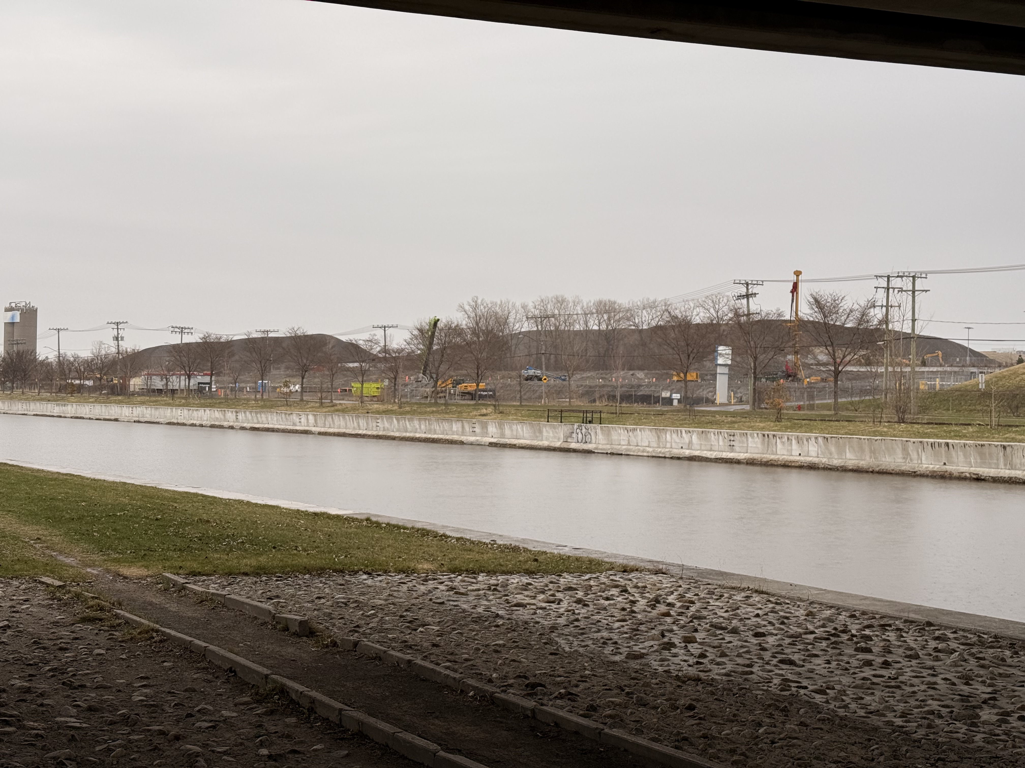 Hypertec - 2 étages - Projets en construction - Agora Montréal