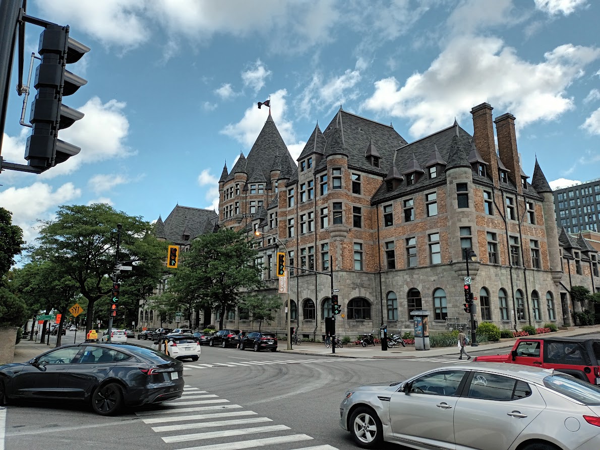 Place Gare Viger - 6 à 20 étages (2023) - #374 par AliFatCat - Projets ...