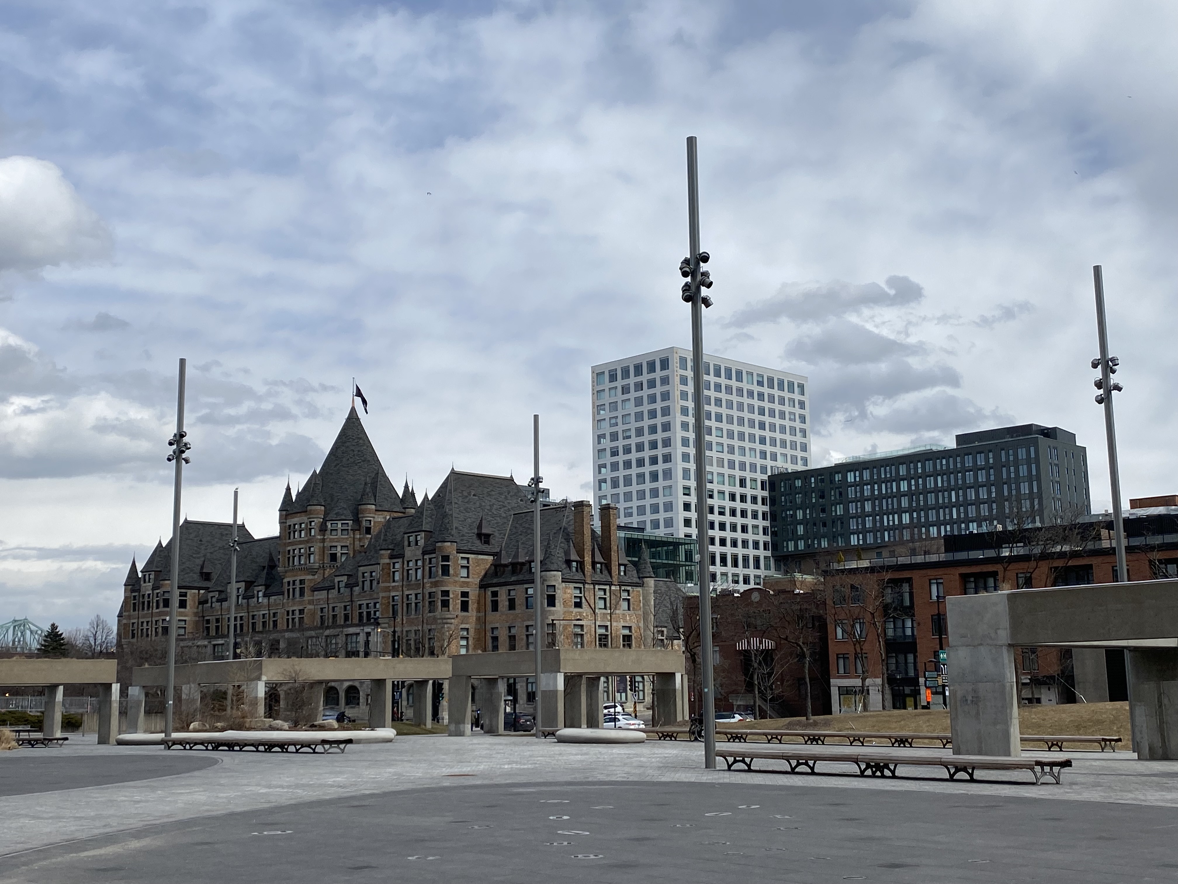 Place Gare Viger - 6 à 20 étages (2023) - #366 par GabMtl - Projets ...